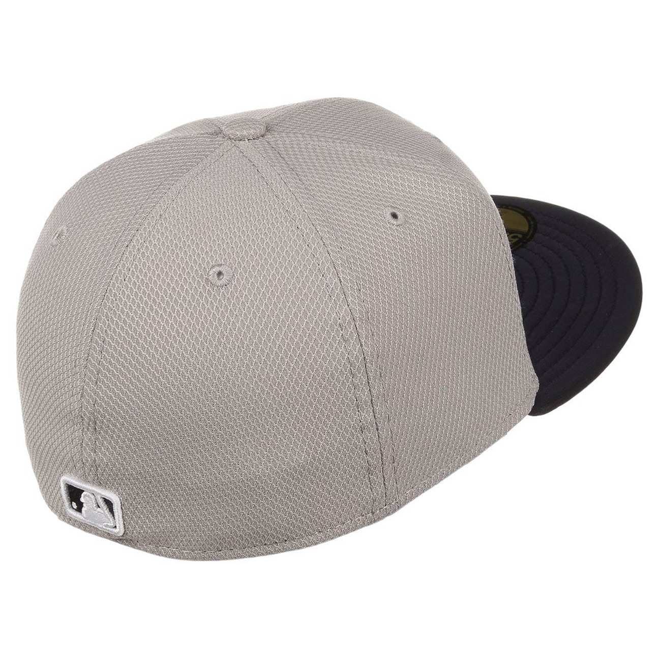 59Fifty Reverse Yankees Cap by New Era - € 24,95