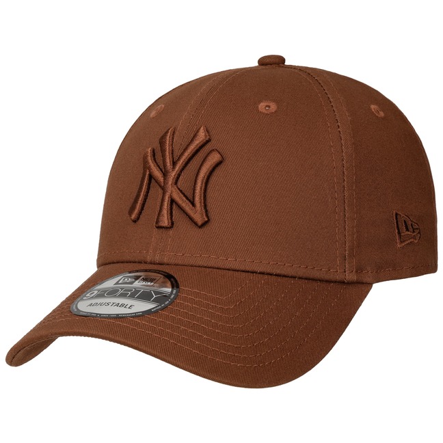 9Forty Uni Yankees Ess Pet by New Era - € 29,95
