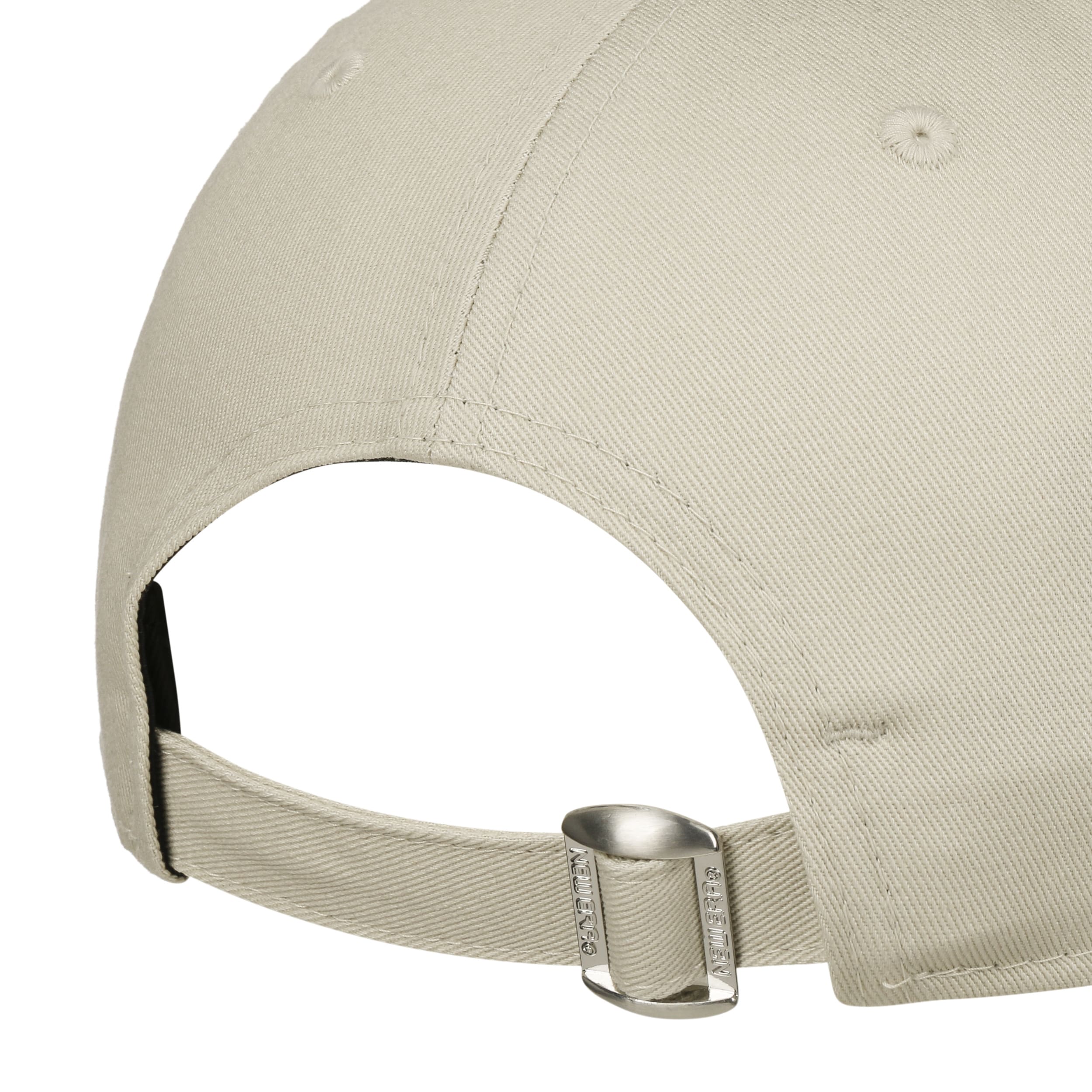 9Forty Taz Character Pet by New Era - € 29,95