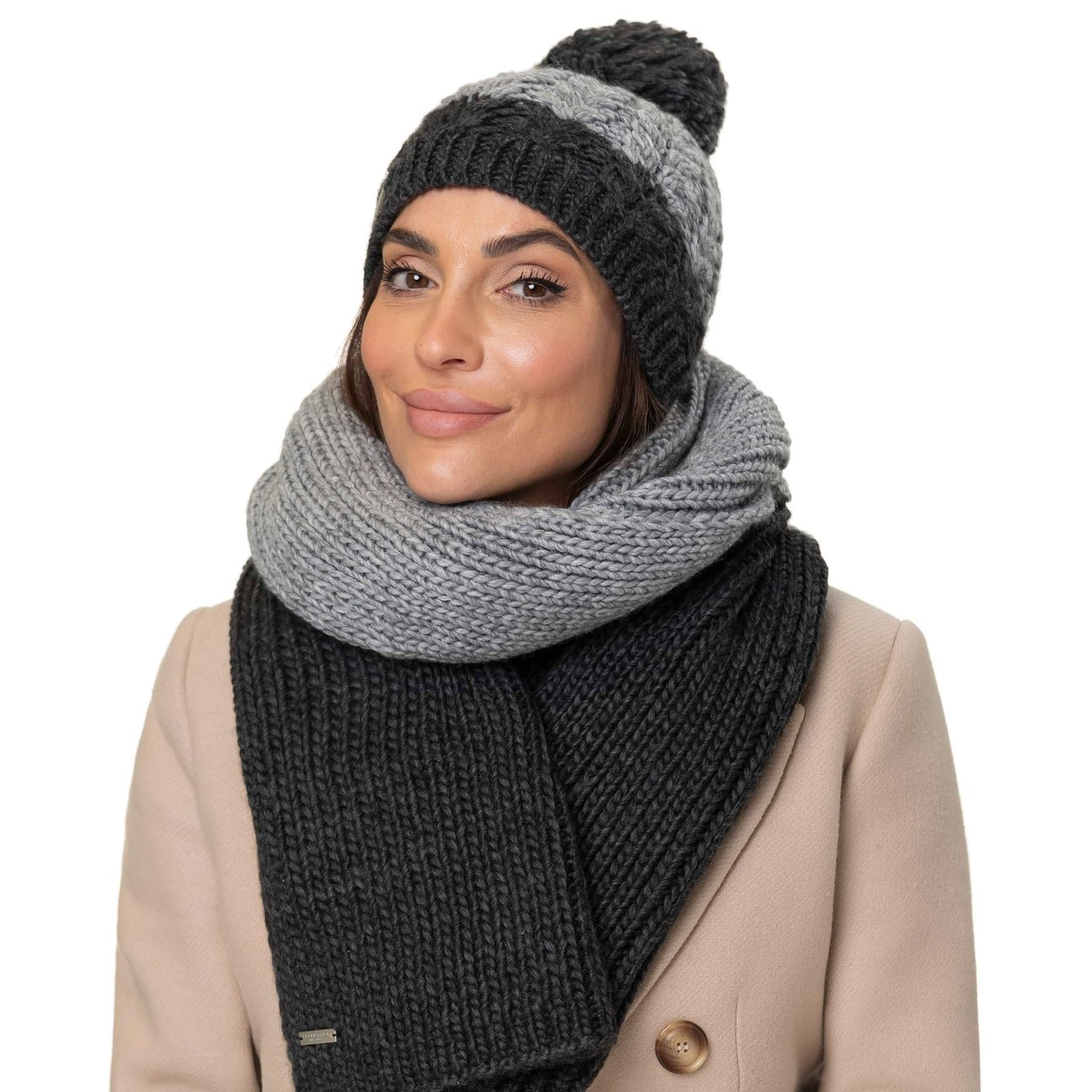 Cavena Twotone Gebreide Sjaal by Seeberger - € 35,95