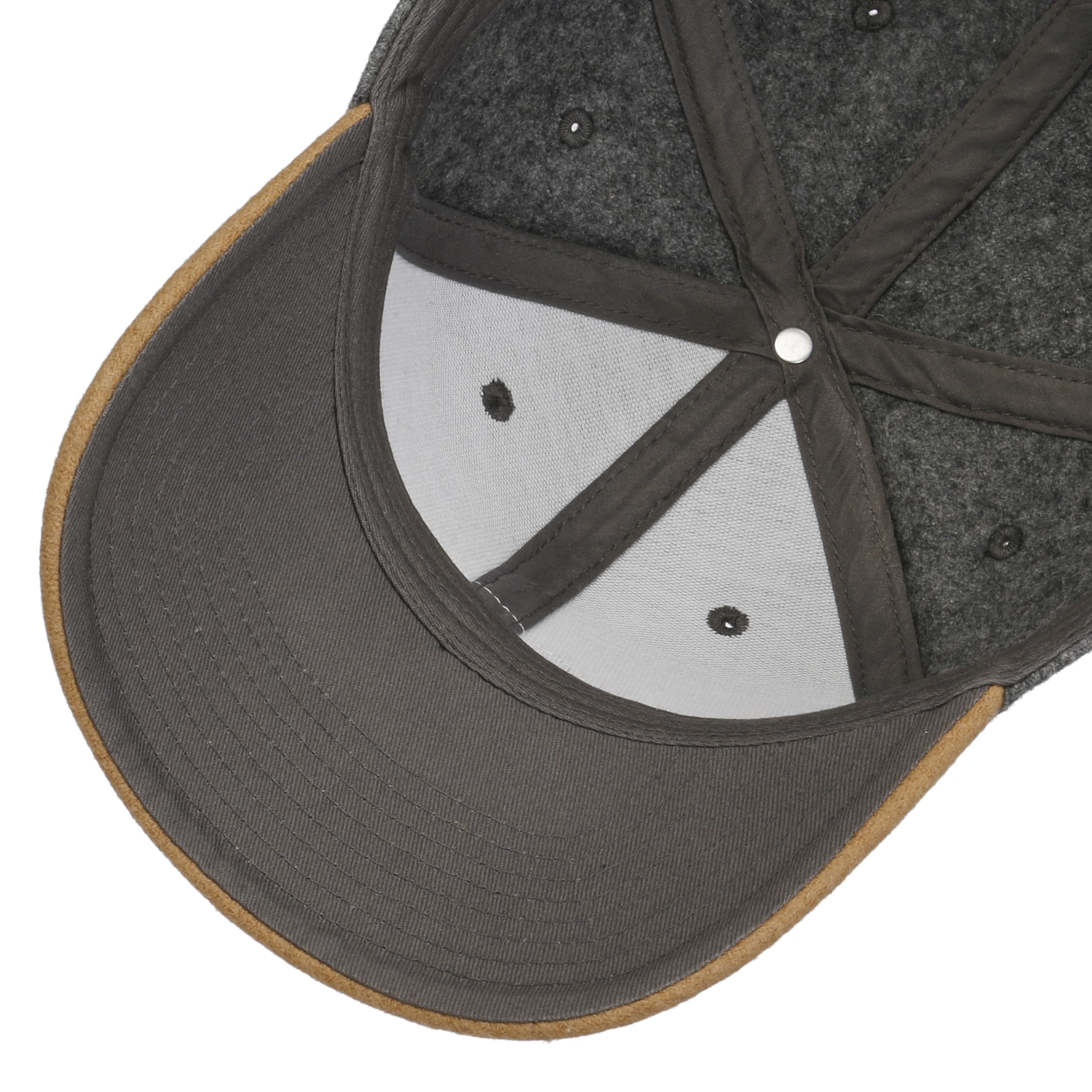 Classic Patch Pet by bugatti - € 29,95