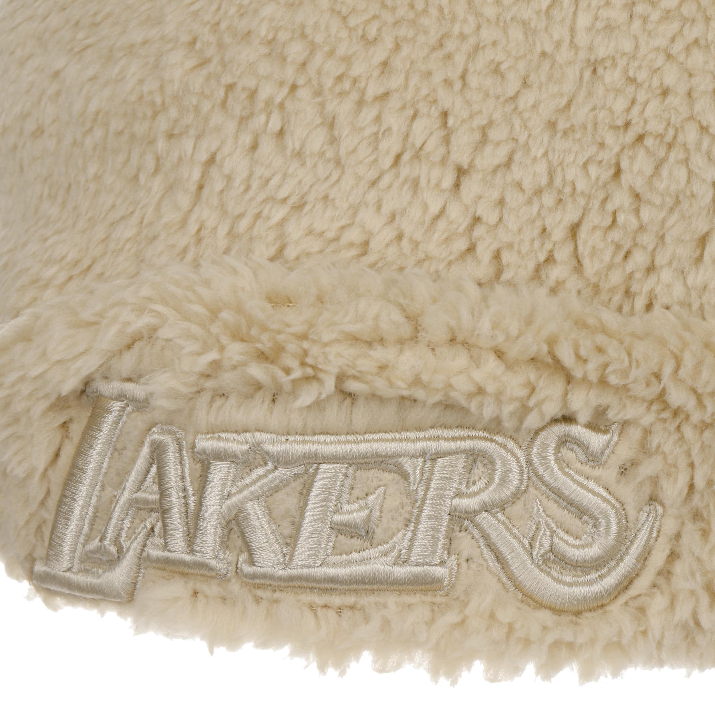 Faux Fur Lakers Beanie Muts by Mitchell & Ness - € 29,95