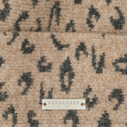 Muts van Gevilte Wol Luipaard Motief by Seeberger - € 29,95