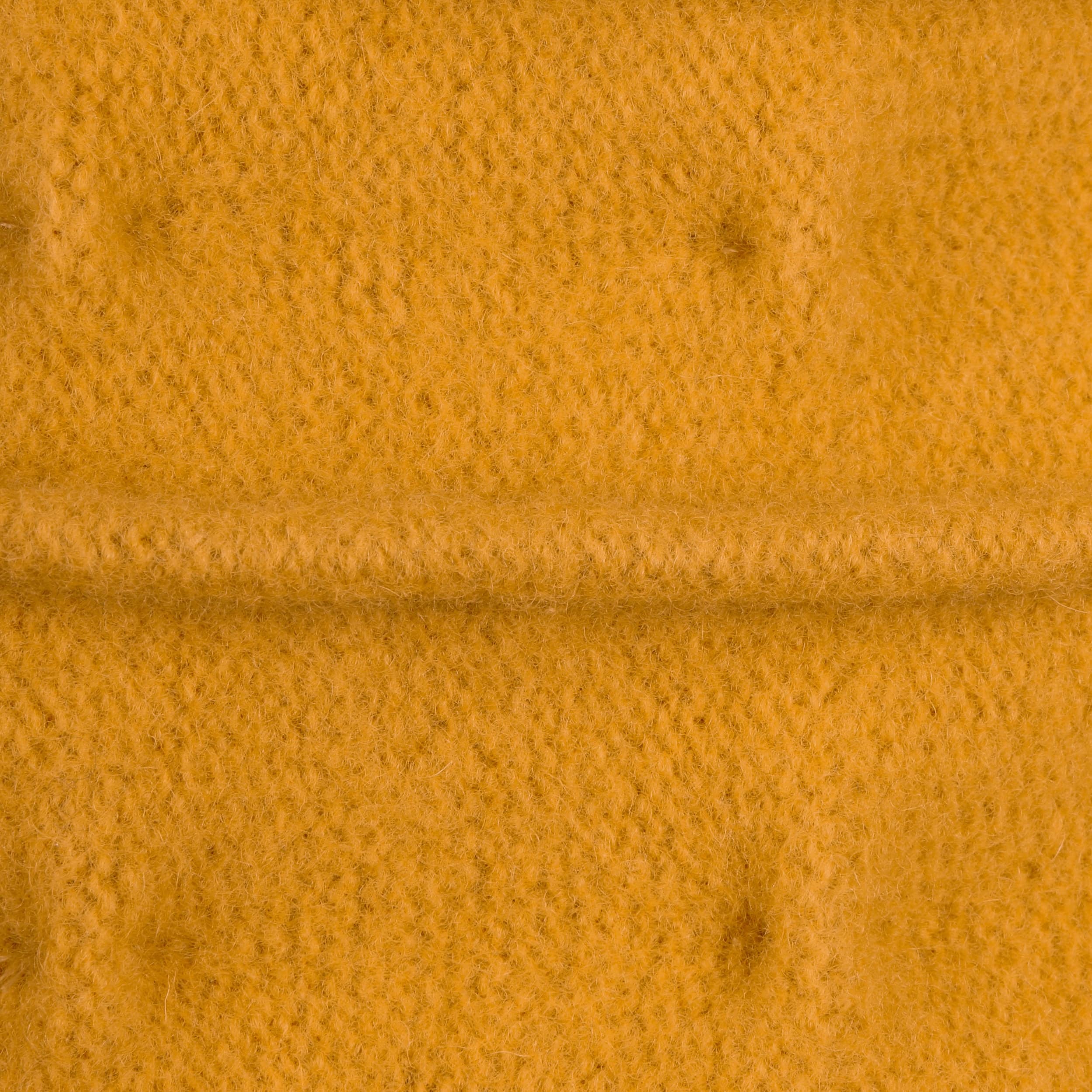 Muts van Gevilte Wol met Pompon by Seeberger - € 69,95