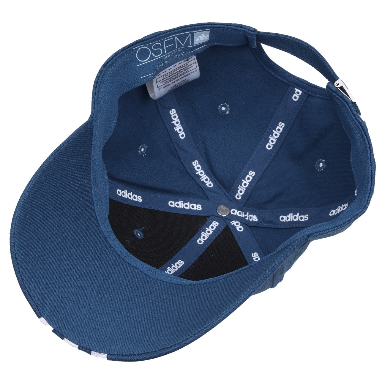 Performance Essentials Pet by adidas - € 19,95