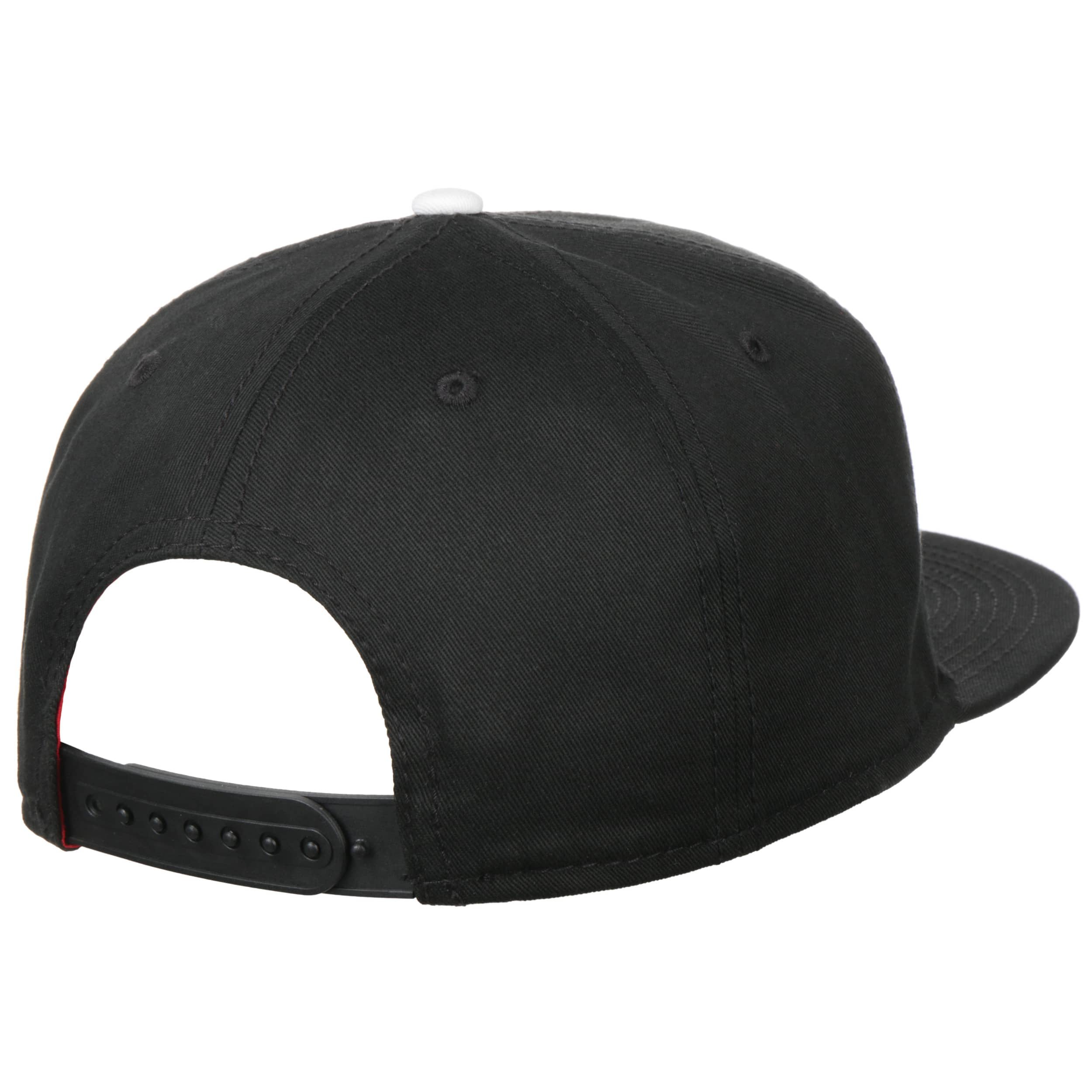S Letter Snapback Cap - 19,99