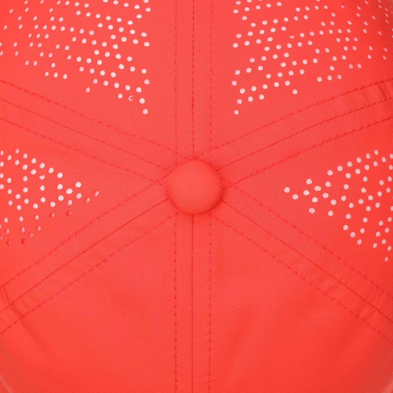 Swoosh Perforation Cap by Nike - € 29,95