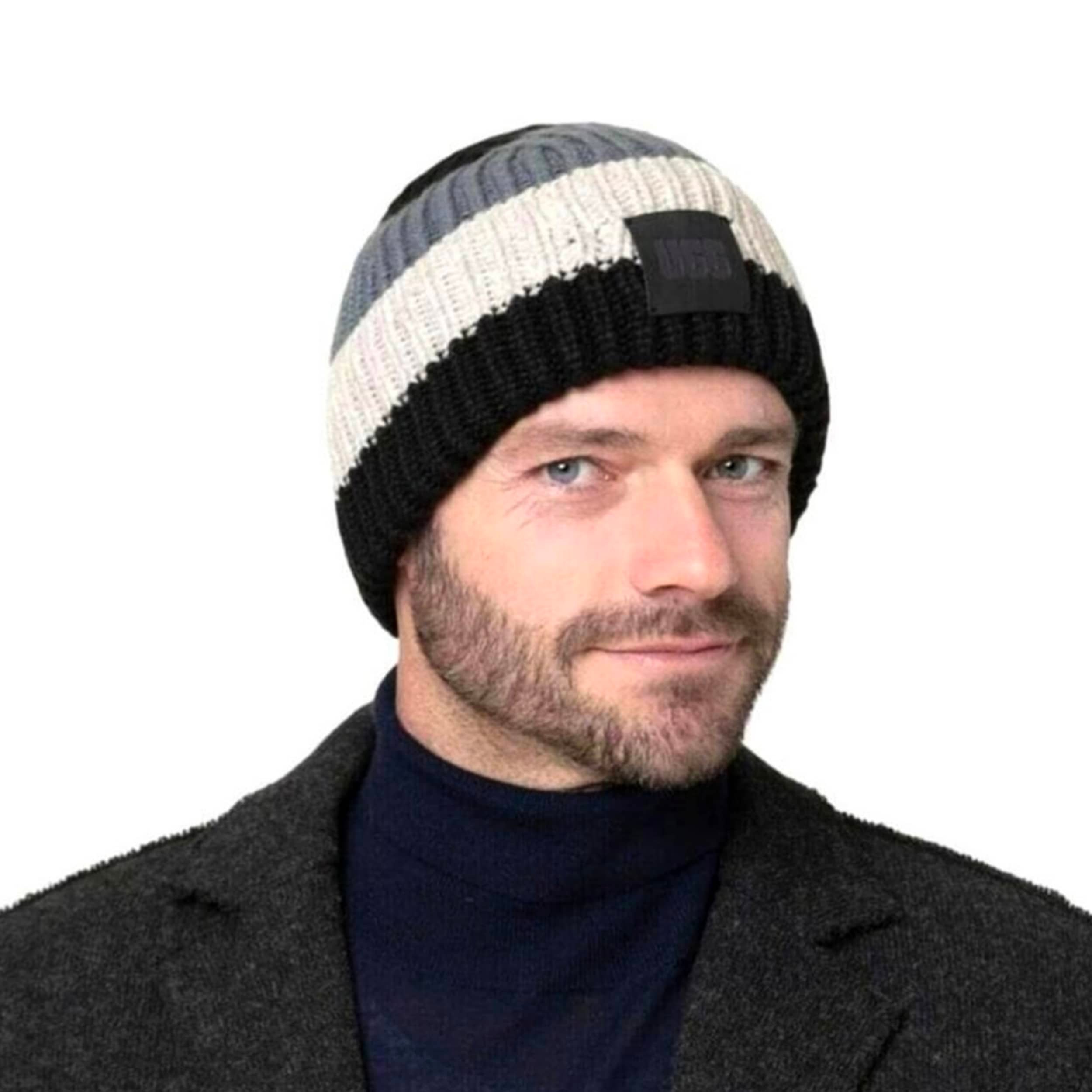 Tricolour Beanie Muts by UGG - € 39,95